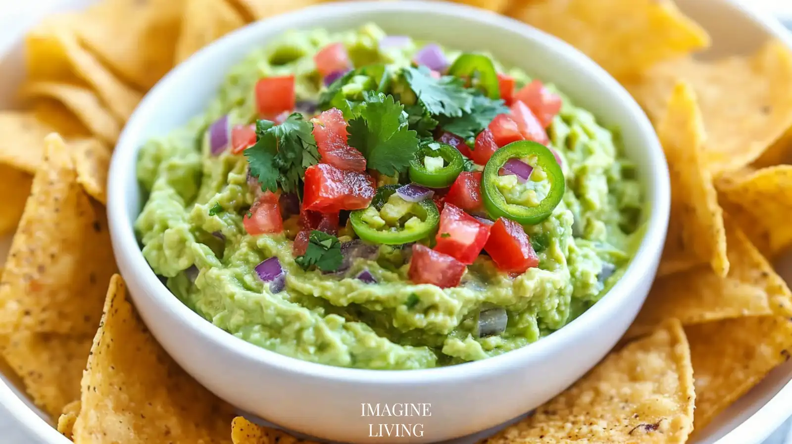 How to Make the Perfect Guacamole: A Simple, Flavor-Packed Recipe